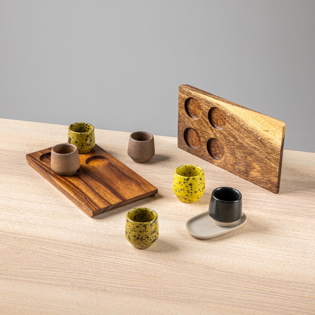 Copitas con Base de Madera – Makario Cerámica